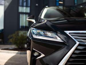 Black Lexus RX 450h 2018 in Marijampole, with an engine capacity of 3.50 L and mileage of 80 thousand km for 34950 €, photo 7 on AUTOMOTO.COM.LV