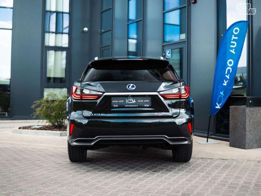 Black Lexus RX 450h 2018 in Marijampole, with an engine capacity of 3.50 L and mileage of 80 thousand km for 34950 €, photo 12 on AUTOMOTO.COM.LV