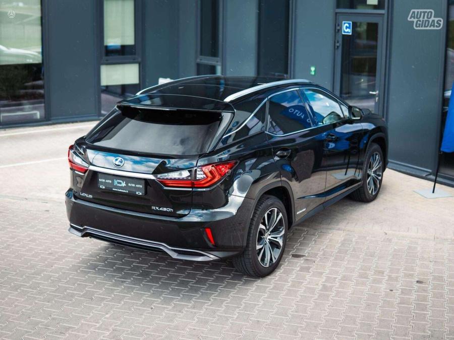 Black Lexus RX 450h 2018 in Marijampole, with an engine capacity of 3.50 L and mileage of 80 thousand km for 34950 €, photo 13 on AUTOMOTO.COM.LV