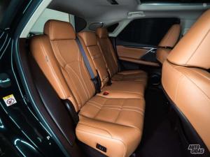 Black Lexus RX 450h 2018 in Marijampole, with an engine capacity of 3.50 L and mileage of 80 thousand km for 34950 €, photo 37 on AUTOMOTO.COM.LV