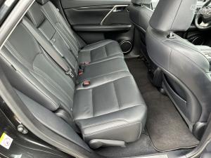 Черный Лексус RX 450h 2018 в Авиженяй, объемом двигателя 3.50 л и пробегом 186 тыс. км за 27750 €, фото 6 на AUTOMOTO.COM.LV