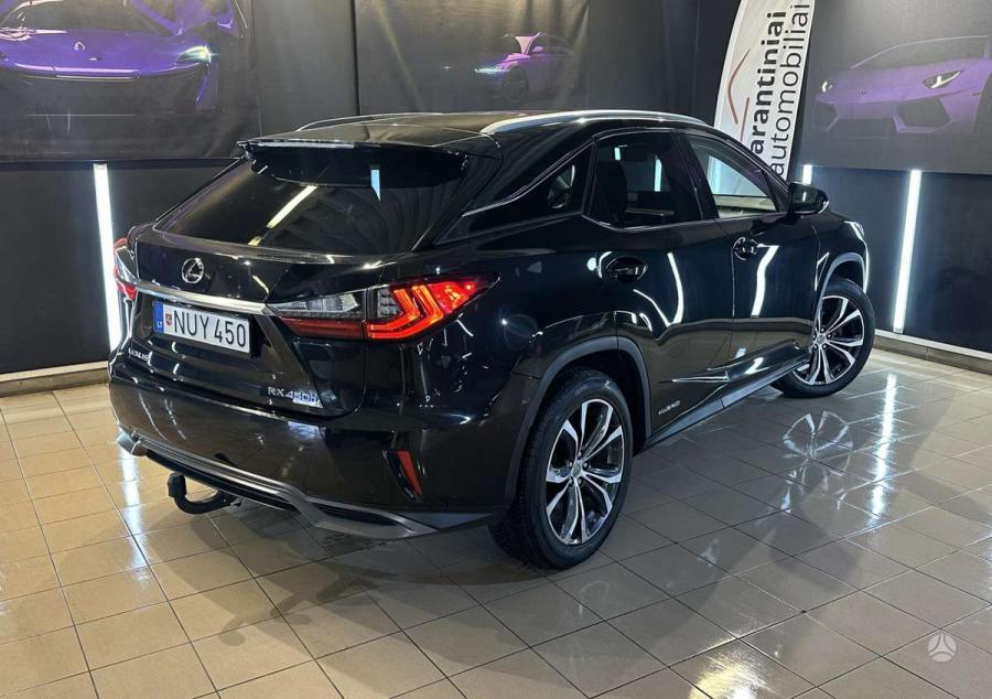 Черный Лексус RX 450h 2018 в Вильнюс, объемом двигателя 3.50 л и пробегом 186 тыс. км за 27750 €, фото 3 на AUTOMOTO.COM.LV