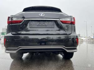 Melns Lexus RX 450h 2019 Viļņa, ar dzinēja tilpumu 3.46 L un nobraukumu 235 tūkst. km par 30800 €, foto 3 vietnē AUTOMOTO.COM.LV