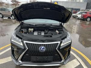Melns Lexus RX 450h 2019 Viļņa, ar dzinēja tilpumu 3.46 L un nobraukumu 235 tūkst. km par 30800 €, foto 4 vietnē AUTOMOTO.COM.LV