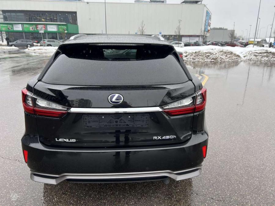 Melns Lexus RX 450h 2019 Viļņa, ar dzinēja tilpumu 3.46 L un nobraukumu 235 tūkst. km par 30800 €, foto 5 vietnē AUTOMOTO.COM.LV