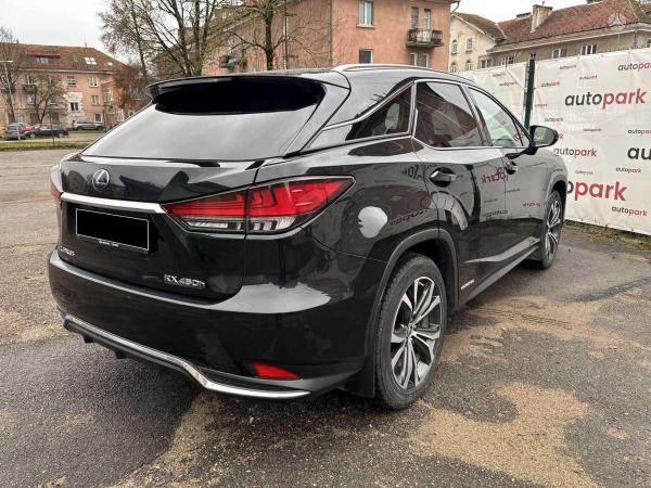 Black Lexus RX 450h 2020 in Klaipeda, with an engine capacity of 3.46 L and mileage of 100 thousand km for 38200 €, photo 4 on AUTOMOTO.COM.LV