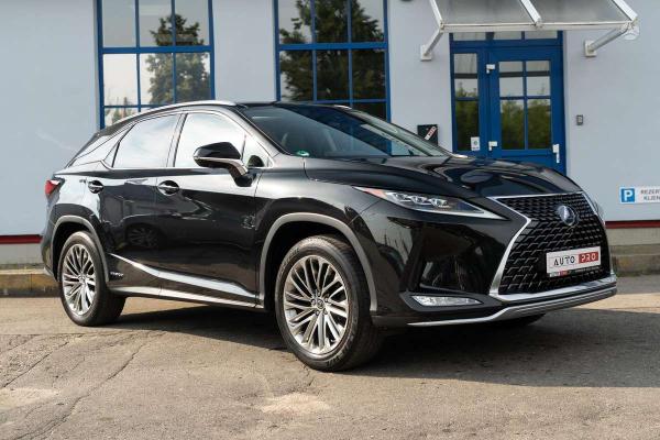 Черный Лексус RX 450h 2020 в Вильнюс, объемом двигателя 3.46 л и пробегом 59 тыс. км за 46900 €, фото 1 на AUTOMOTO.COM.LV