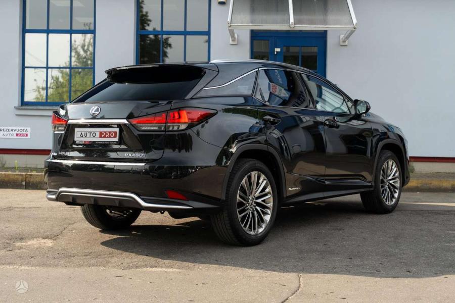 Melns Lexus RX 450h 2020 Viļņa, ar dzinēja tilpumu 3.46 L un nobraukumu 59 tūkst. km par 46900 €, foto 9 vietnē AUTOMOTO.COM.LV