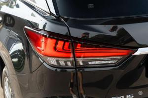 Melns Lexus RX 450h 2020 Viļņa, ar dzinēja tilpumu 3.46 L un nobraukumu 59 tūkst. km par 46900 €, foto 13 vietnē AUTOMOTO.COM.LV