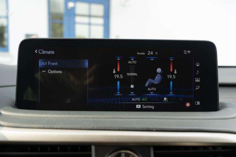 Melns Lexus RX 450h 2020 Viļņa, ar dzinēja tilpumu 3.46 L un nobraukumu 59 tūkst. km par 46900 €, foto 31 vietnē AUTOMOTO.COM.LV