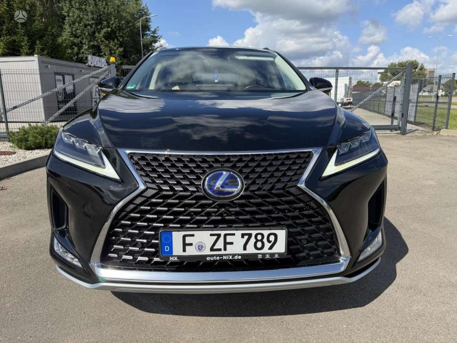 Melns Lexus RX 450h 2020 Viļņa, ar dzinēja tilpumu 3.50 L un nobraukumu 91 tūkst. km par 39930 €, foto 3 vietnē AUTOMOTO.COM.LV