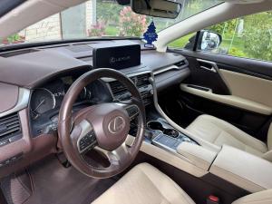 Melns Lexus RX 450h 2020 Viļņa, ar dzinēja tilpumu 3.50 L un nobraukumu 91 tūkst. km par 39930 €, foto 18 vietnē AUTOMOTO.COM.LV