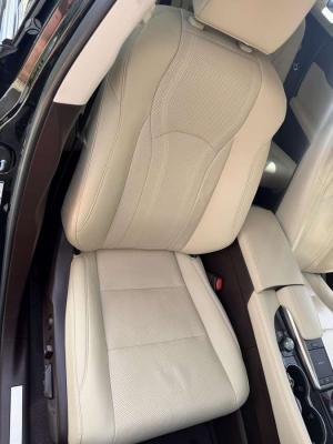 Melns Lexus RX 450h 2020 Viļņa, ar dzinēja tilpumu 3.50 L un nobraukumu 91 tūkst. km par 39930 €, foto 19 vietnē AUTOMOTO.COM.LV