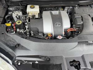 Melns Lexus RX 450h 2020 Viļņa, ar dzinēja tilpumu 3.50 L un nobraukumu 91 tūkst. km par 39930 €, foto 34 vietnē AUTOMOTO.COM.LV