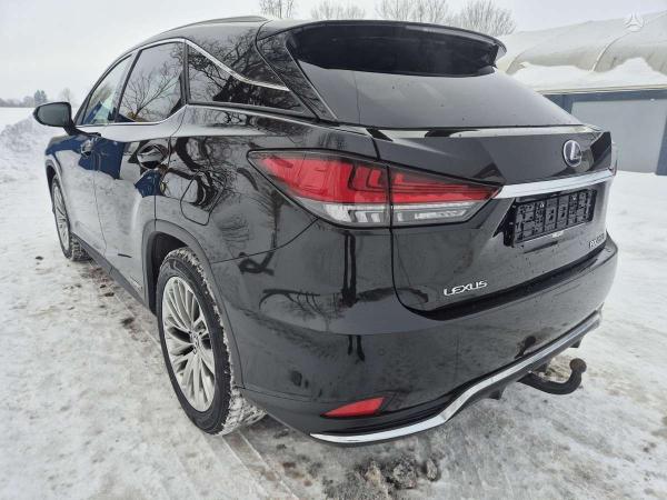 Melns Lexus RX 450h 2021 Šauļi, ar dzinēja tilpumu 3.46 L un nobraukumu 175 tūkst. km par 41500 €, foto 4 vietnē AUTOMOTO.COM.LV