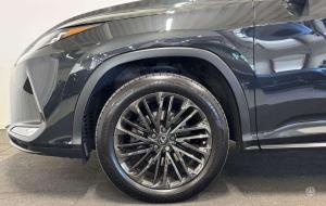 Melns Lexus RX 450h 2021 Viļņa, ar dzinēja tilpumu 3.46 L un nobraukumu 102 tūkst. km par 41500 €, foto 5 vietnē AUTOMOTO.COM.LV