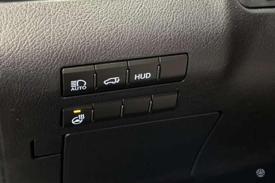 Melns Lexus RX 450h 2021 Viļņa, ar dzinēja tilpumu 3.46 L un nobraukumu 102 tūkst. km par 41500 €, foto 15 vietnē AUTOMOTO.COM.LV