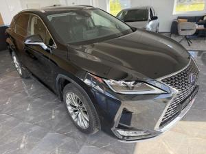 Черный Лексус RX 450h 2021 в Паневежис, объемом двигателя 3.50 л и пробегом 105 тыс. км за 41900 €, фото 12 на AUTOMOTO.COM.LV