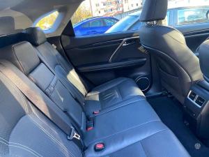Melns Lexus RX 450h 2022 Viļņa, ar dzinēja tilpumu 3.46 L un nobraukumu 92 tūkst. km par 47000 €, foto 10 vietnē AUTOMOTO.COM.LV
