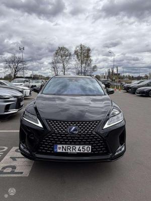 Black Lexus RX 450h 2022 in Vilnius, with an engine capacity of 3.46 L and mileage of 93 thousand km for 47000 €, photo 3 on AUTOMOTO.COM.LV