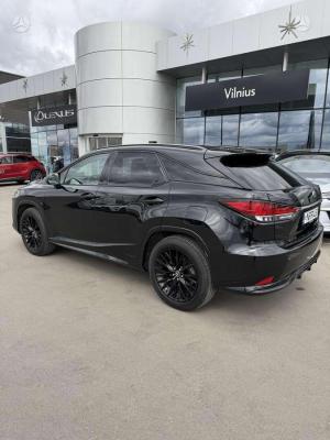Black Lexus RX 450h 2022 in Vilnius, with an engine capacity of 3.46 L and mileage of 93 thousand km for 47000 €, photo 5 on AUTOMOTO.COM.LV