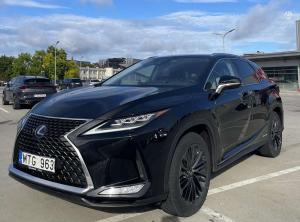 Черный Лексус RX 450h 2022 в Вильнюс, объемом двигателя 3.46 л и пробегом 160 тыс. км за 37500 €, фото  на AUTOMOTO.COM.LV