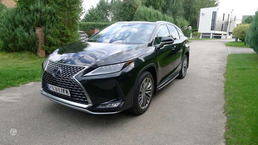 Black Lexus RX 450h 2022 in Vilnius, with an engine capacity of 3.46 L and mileage of 65 thousand km for 44700 €, photo 1 on AUTOMOTO.COM.LV
