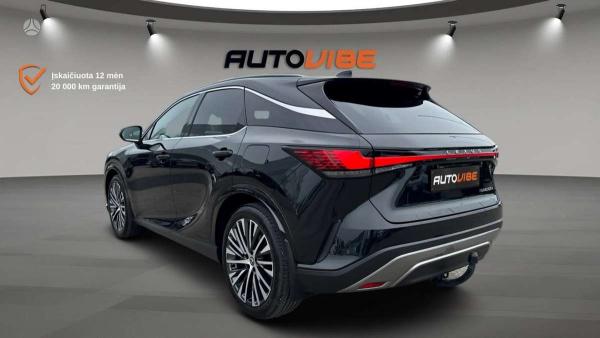 Melns Lexus RX 450h 2024 Viļņa, ar dzinēja tilpumu 2.49 L un nobraukumu 24 tūkst. km par 68666 €, foto 2 vietnē AUTOMOTO.COM.LV