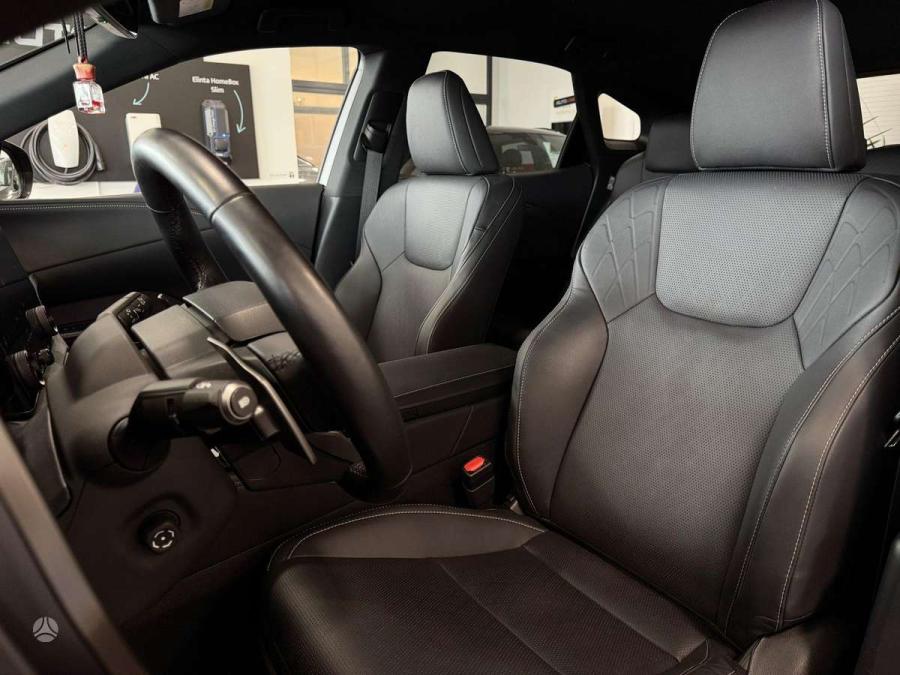 Melns Lexus RX 450h 2024 Viļņa, ar dzinēja tilpumu 2.49 L un nobraukumu 24 tūkst. km par 68666 €, foto 10 vietnē AUTOMOTO.COM.LV
