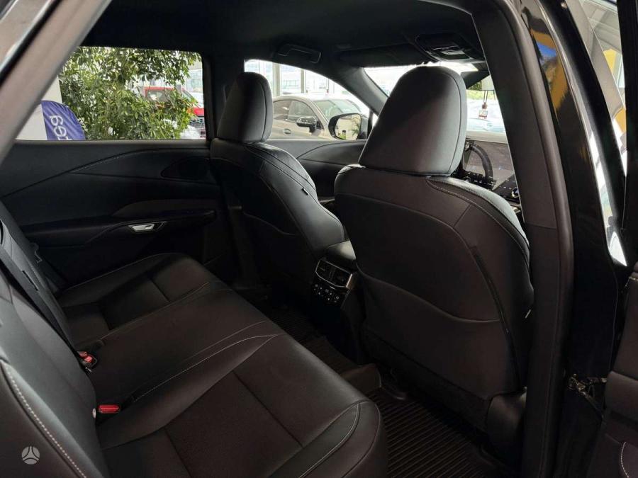 Melns Lexus RX 450h 2024 Viļņa, ar dzinēja tilpumu 2.49 L un nobraukumu 24 tūkst. km par 68666 €, foto 12 vietnē AUTOMOTO.COM.LV