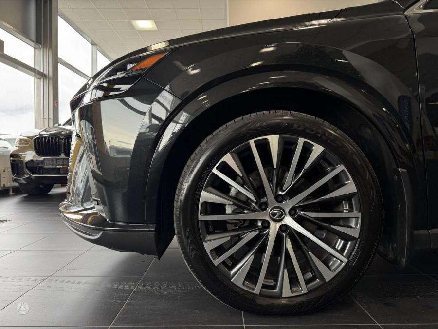 Melns Lexus RX 450h 2024 Viļņa, ar dzinēja tilpumu 2.49 L un nobraukumu 24 tūkst. km par 68666 €, foto 22 vietnē AUTOMOTO.COM.LV