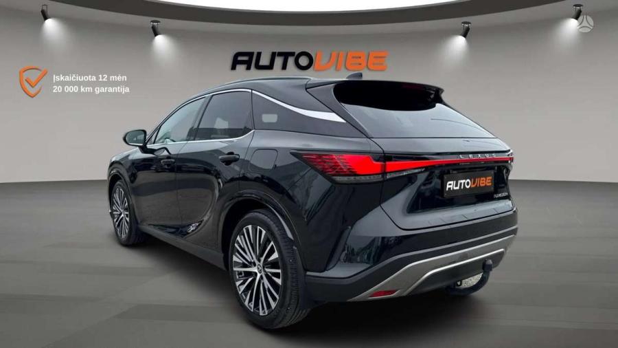 Melns Lexus RX 450h 2024 Viļņa, ar dzinēja tilpumu 2.49 L un nobraukumu 24 tūkst. km par 67989 €, foto 3 vietnē AUTOMOTO.COM.LV