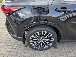 Melns Lexus RX 450h 2024 Viļņa, ar dzinēja tilpumu 2.49 L un nobraukumu 25 tūkst. km par 65900 €, foto 11 vietnē AUTOMOTO.COM.LV