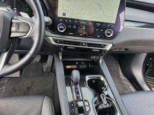 Melns Lexus RX 450h 2024 Viļņa, ar dzinēja tilpumu 2.49 L un nobraukumu 25 tūkst. km par 65900 €, foto 25 vietnē AUTOMOTO.COM.LV