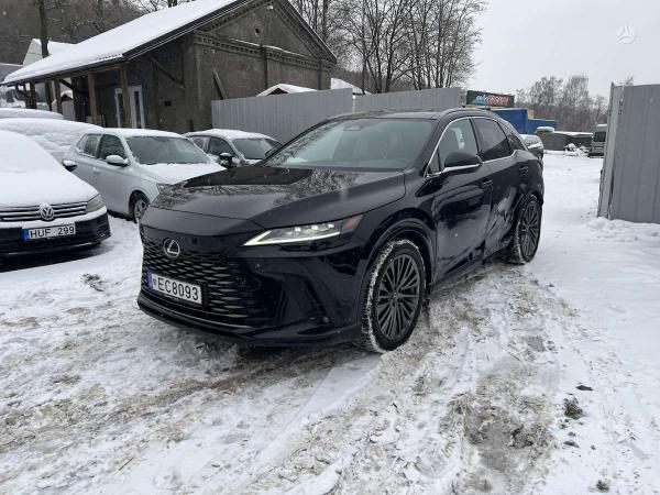 Melns Lexus RX 450h 2025 Kauņa, ar dzinēja tilpumu 2.49 L un nobraukumu 17 tūkst. km par 48900 €, foto 2 vietnē AUTOMOTO.COM.LV