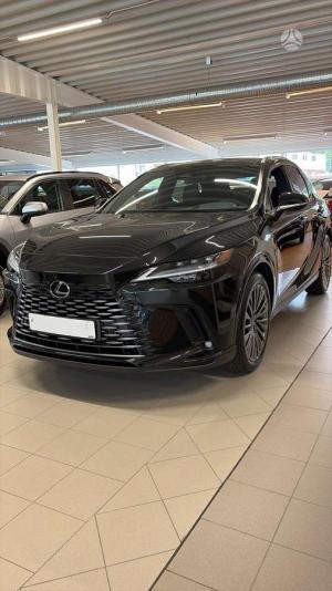 Melns Lexus RX 450h 2025 Viļņa, ar dzinēja tilpumu 2.49 L un nobraukumu 5 tūkst. km par 79900 €, foto 6 vietnē AUTOMOTO.COM.LV