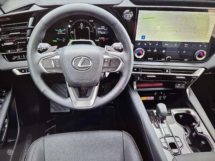 Black Lexus RX 450h 2026 in Vilnius, with an engine capacity of 2.50 L and mileage of 30 thousand km for 76990 €, photo 6 on AUTOMOTO.COM.LV