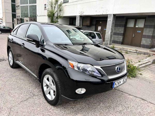 Черный Лексус RX 450h 2010 в Вильнюс, объемом двигателя 3.50 л и пробегом 298 тыс. км за 10500 €, фото 3 на AUTOMOTO.COM.LV