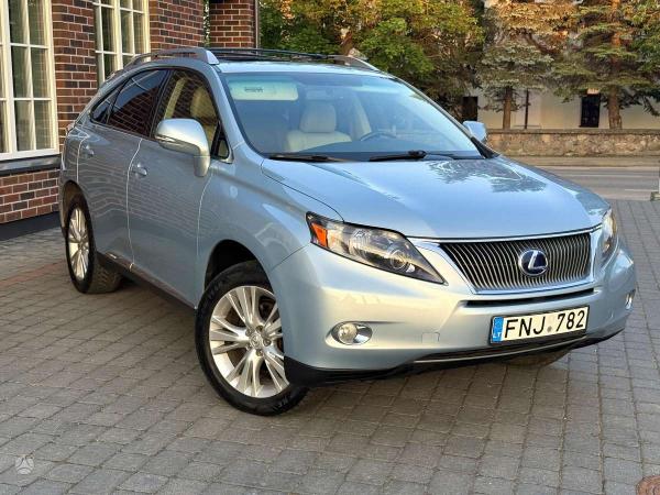Zils Lexus RX 450h 2010 Viļņa, ar dzinēja tilpumu 3.46 L un nobraukumu 114 tūkst. km par 11299 €, foto 1 vietnē AUTOMOTO.COM.LV
