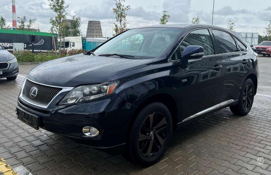 Blue Lexus RX 450h 2010 in Vilnius, with an engine capacity of 3.50 L and mileage of 288 thousand km for 10990 €, photo 3 on AUTOMOTO.COM.LV