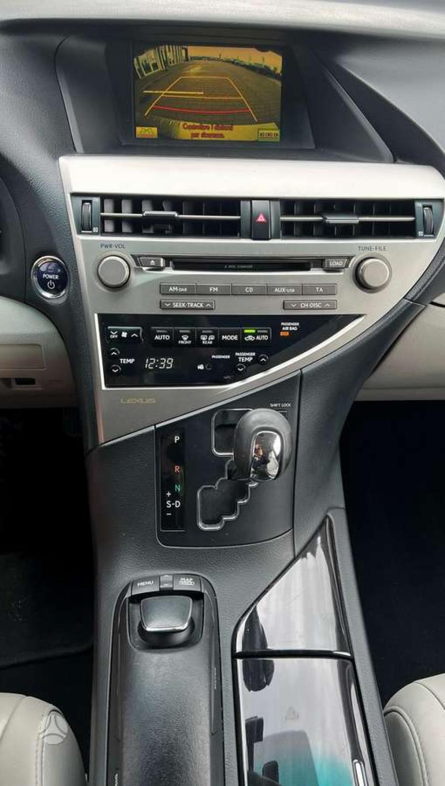 Blue Lexus RX 450h 2010 in Vilnius, with an engine capacity of 3.50 L and mileage of 288 thousand km for 10990 €, photo 10 on AUTOMOTO.COM.LV