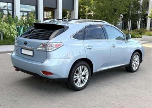 Blue Lexus RX 450h 2010 in Vilnius, with an engine capacity of 3.50 L and mileage of 114 thousand km for 10859 €, photo 3 on AUTOMOTO.COM.LV