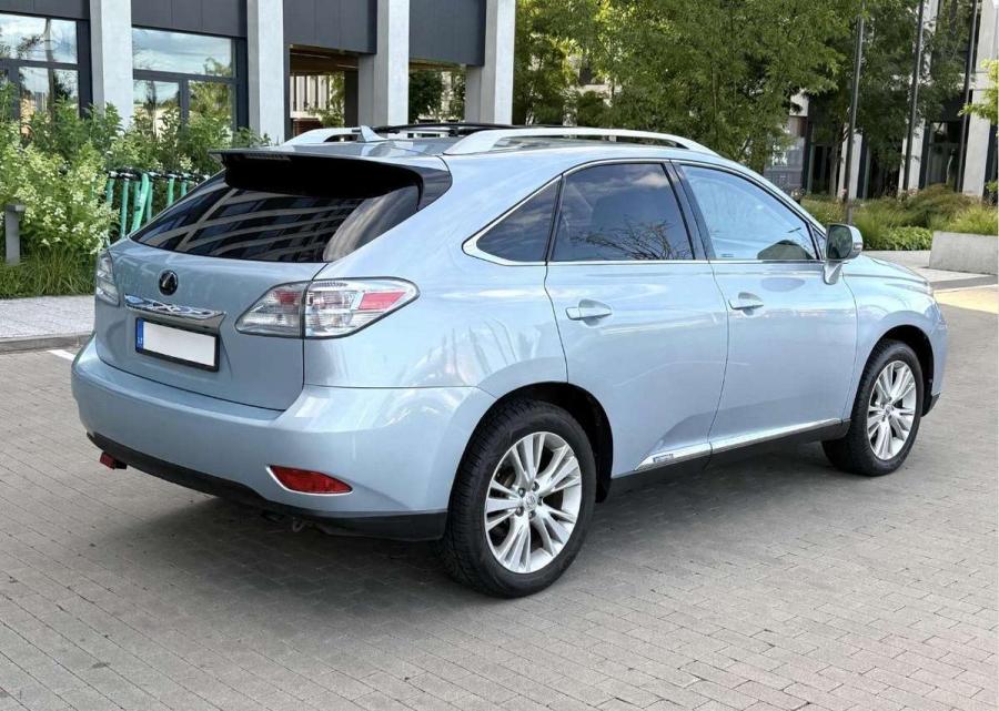 Blue Lexus RX 450h 2010 in Vilnius, with an engine capacity of 3.50 L and mileage of 114 thousand km for 10859 €, photo 3 on AUTOMOTO.COM.LV