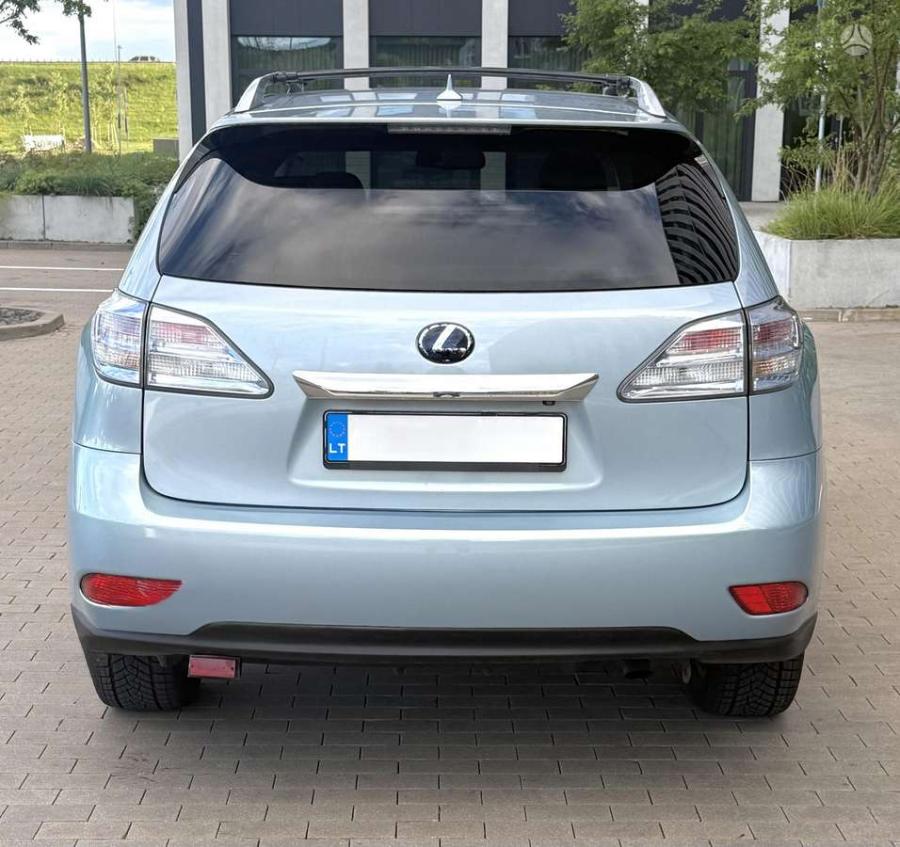 Blue Lexus RX 450h 2010 in Vilnius, with an engine capacity of 3.50 L and mileage of 114 thousand km for 10859 €, photo 7 on AUTOMOTO.COM.LV