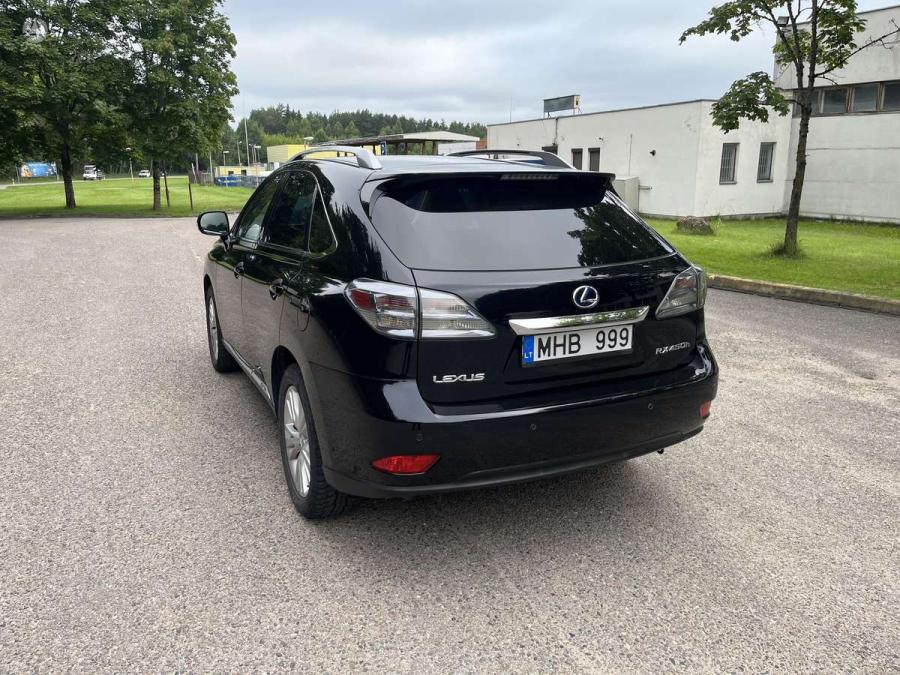 Blue Lexus RX 450h 2010 in Vilnius, with an engine capacity of 3.50 L and mileage of 291 thousand km for 9450 €, photo 6 on AUTOMOTO.COM.LV