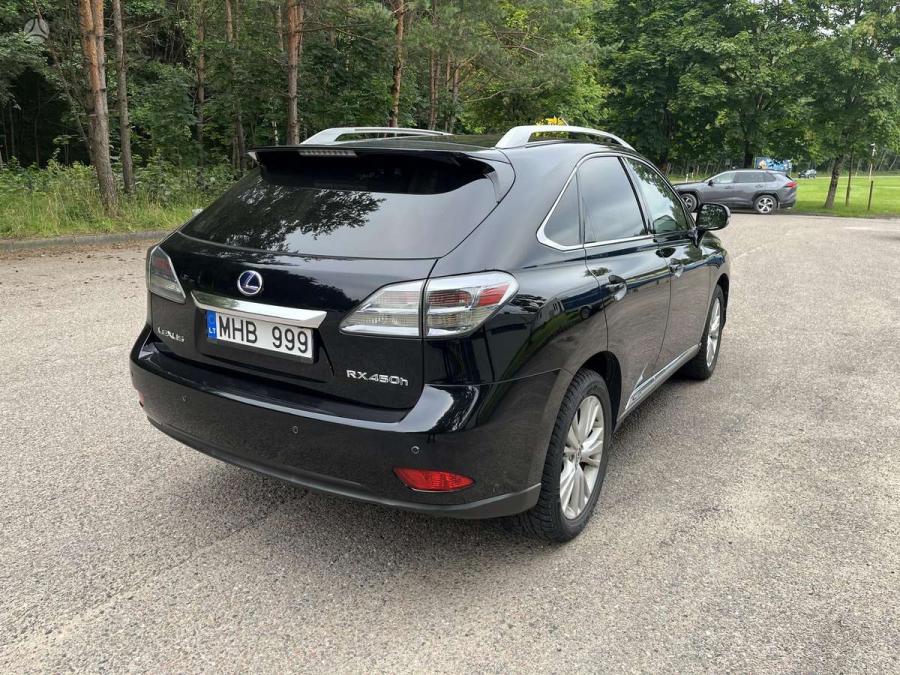 Blue Lexus RX 450h 2010 in Vilnius, with an engine capacity of 3.50 L and mileage of 291 thousand km for 9450 €, photo 10 on AUTOMOTO.COM.LV