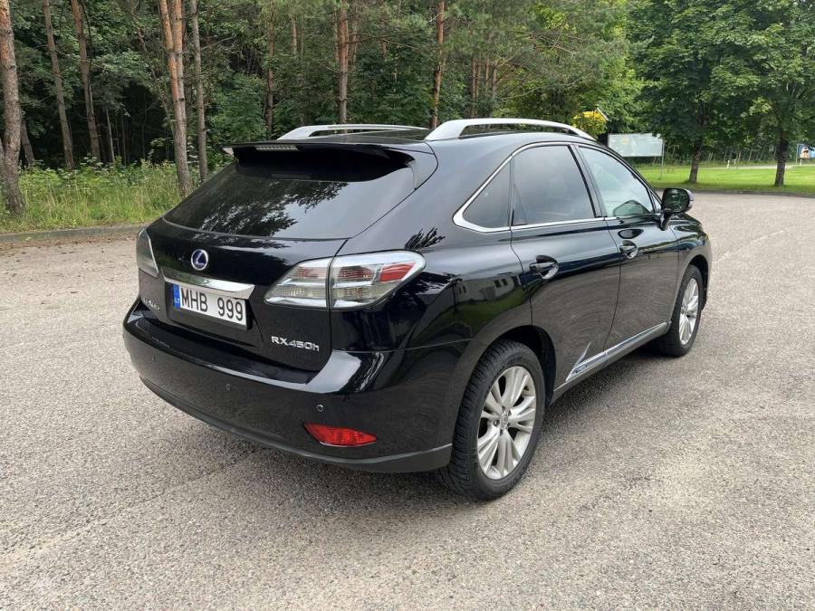 Blue Lexus RX 450h 2010 in Vilnius, with an engine capacity of 3.50 L and mileage of 291 thousand km for 9450 €, photo 12 on AUTOMOTO.COM.LV