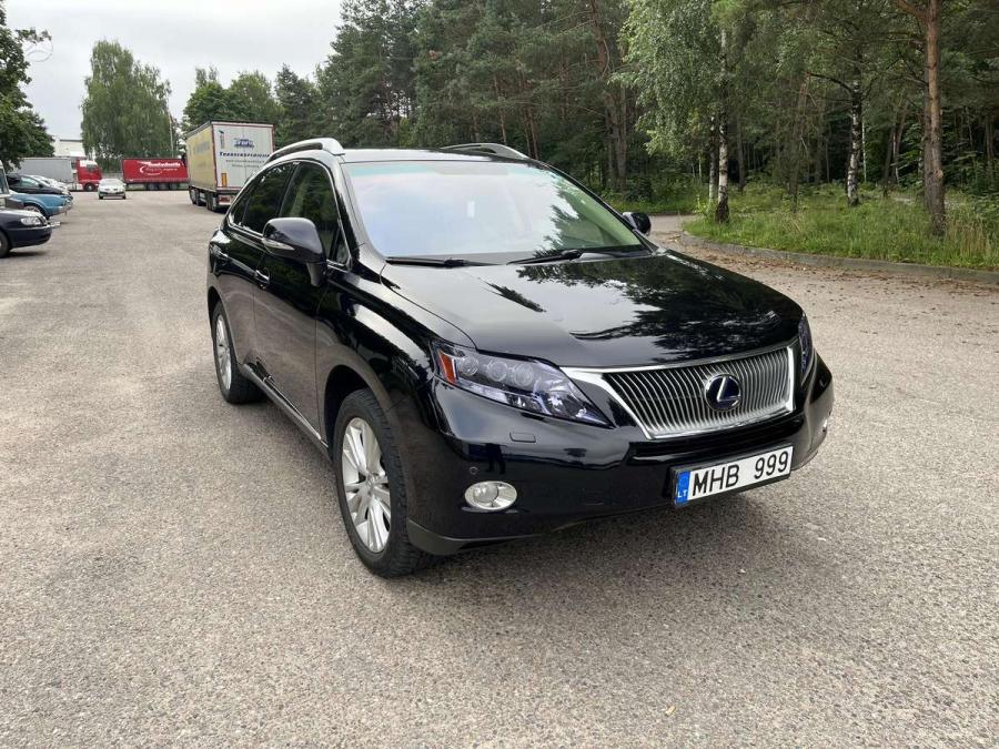 Blue Lexus RX 450h 2010 in Vilnius, with an engine capacity of 3.50 L and mileage of 291 thousand km for 9450 €, photo 4 on AUTOMOTO.COM.LV