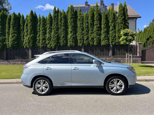 Zils Lexus RX 450h 2010 Viļņa, ar dzinēja tilpumu 3.50 L un nobraukumu 312 tūkst. km par 8500 €, foto 2 vietnē AUTOMOTO.COM.LV