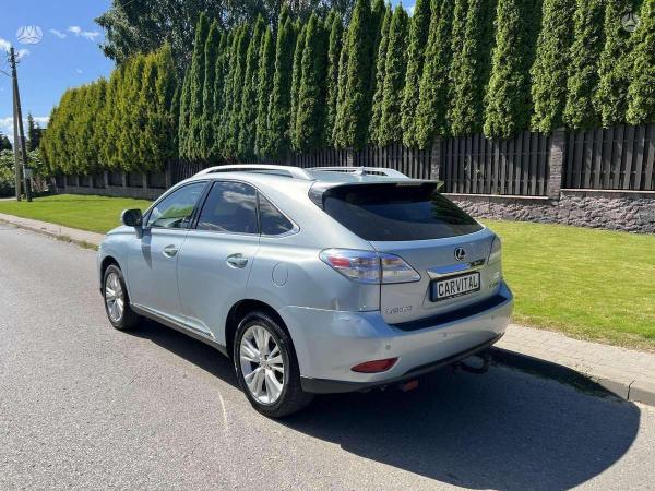 Lexus RX 450h 2010 Viļņa vietnē Zils Lexus RX 450h 2010 Viļņa, ar dzinēja tilpumu 3.30 L un nobraukumu 312 tūkst. km par 8500 €, foto 4 vietnē AUTOMOTO.COM.LV